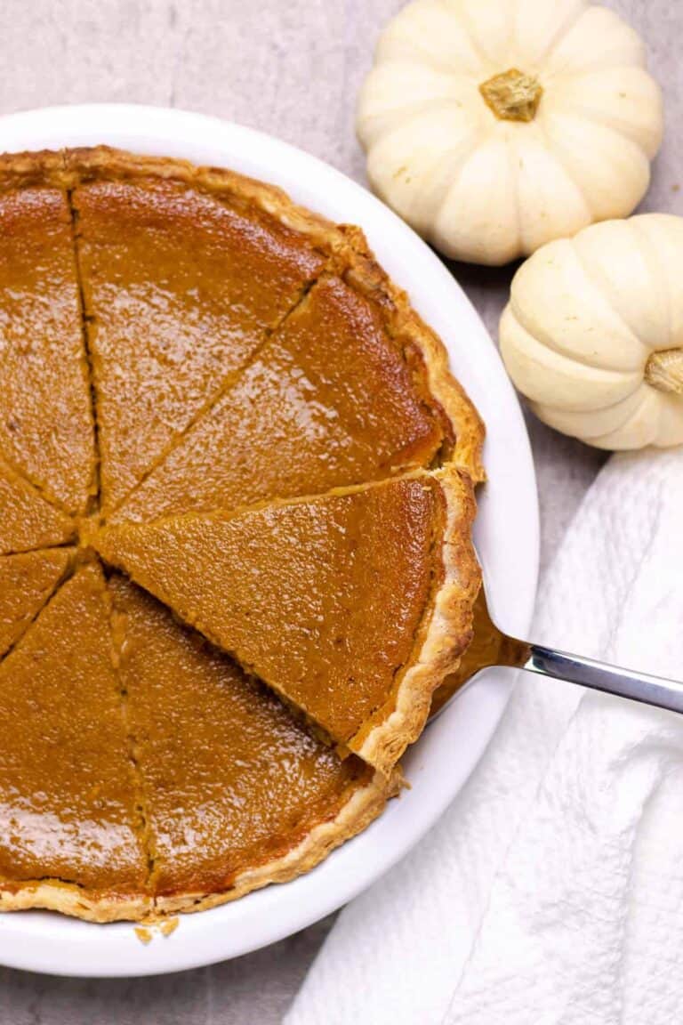 Sugar Pumpkin Pie from Scratch - Whipped It Up
